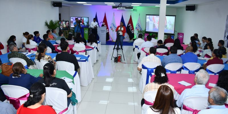 Centros técnicos privados celebran avances en la revolución educativa ...
